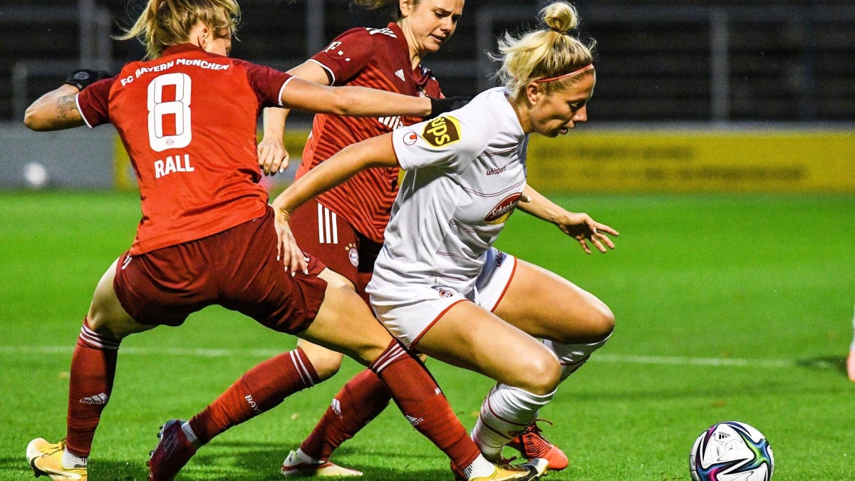 "Schlüsselspielerin" Sharon Beck verlängert bis 2024 in Köln - kicker