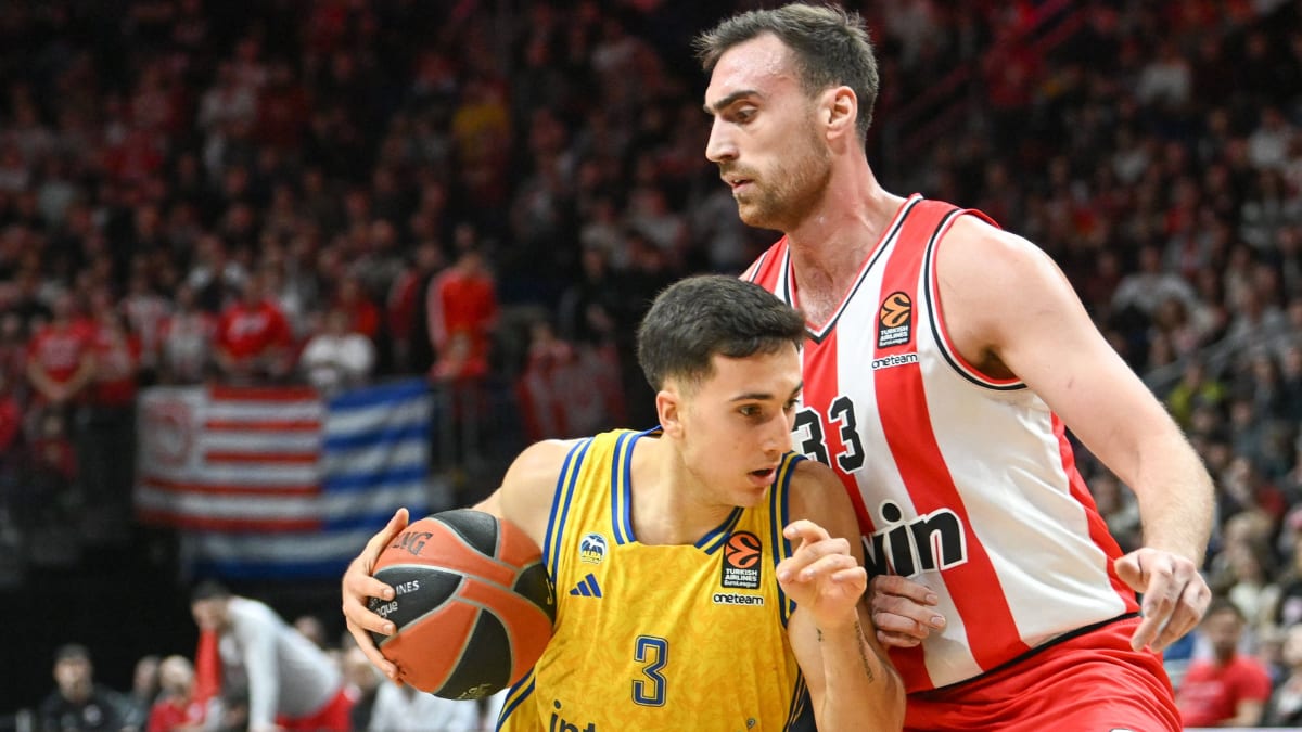 Desolates drittes Viertel: Alba geht gegen Piräus baden | Basketball ...