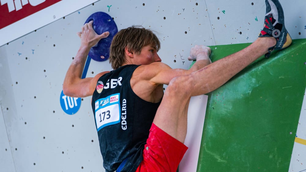 Megos überrascht - Große Show von Youngster Anraku - kicker