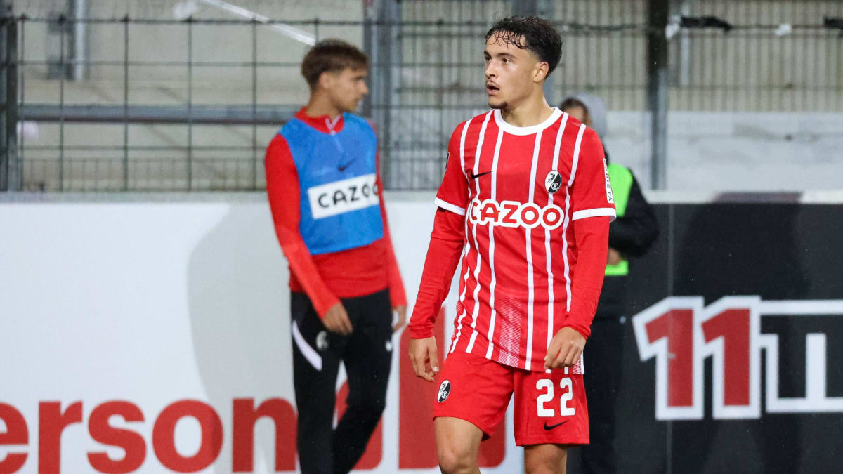 Baur: Der Hochbegabte zwischen den Welten - kicker