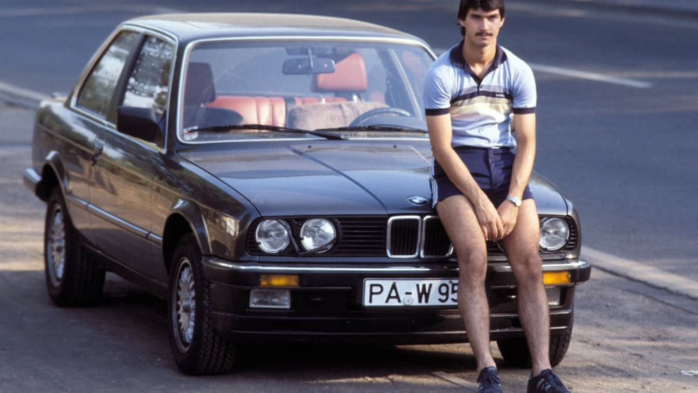 Moukoko holt sich den Rekord! Die Jüngsten mit zehn Bundesliga-Toren ...