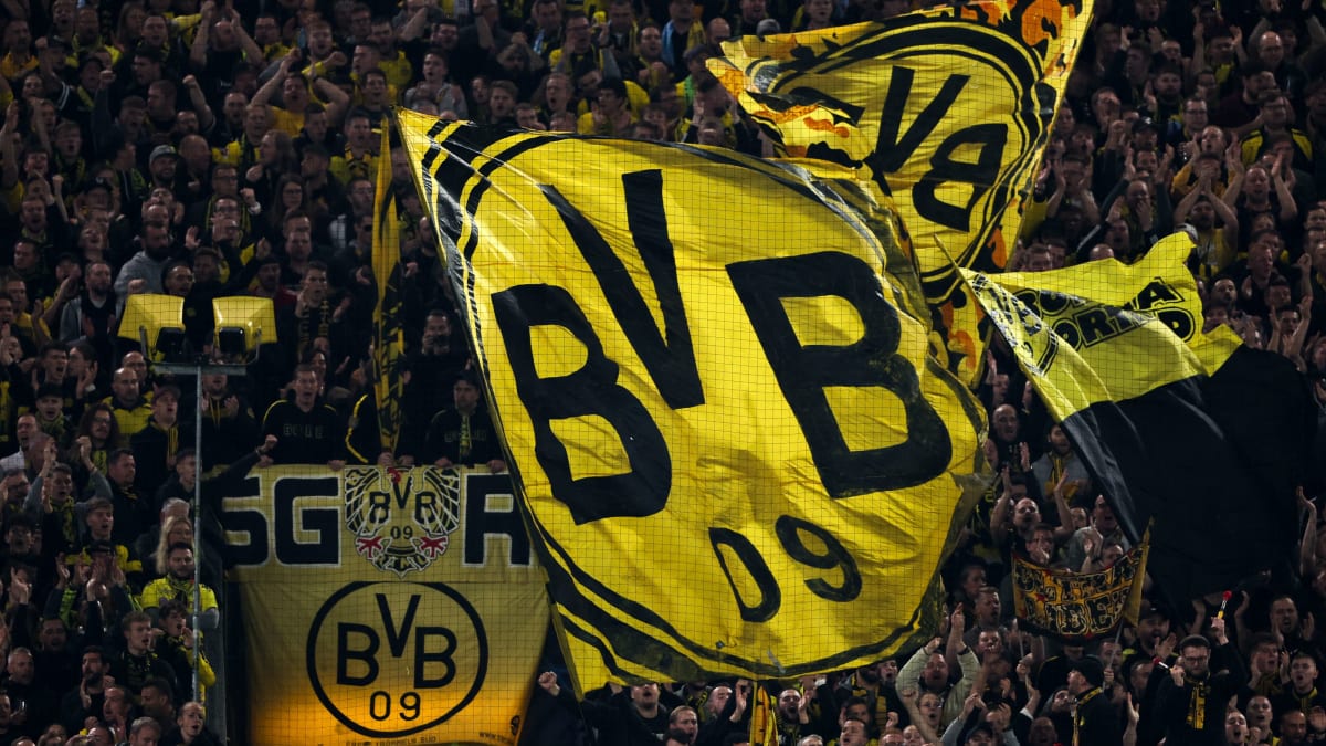 eFootball nur "Unterhaltung": BVB sagt VBL erneut ab - kicker