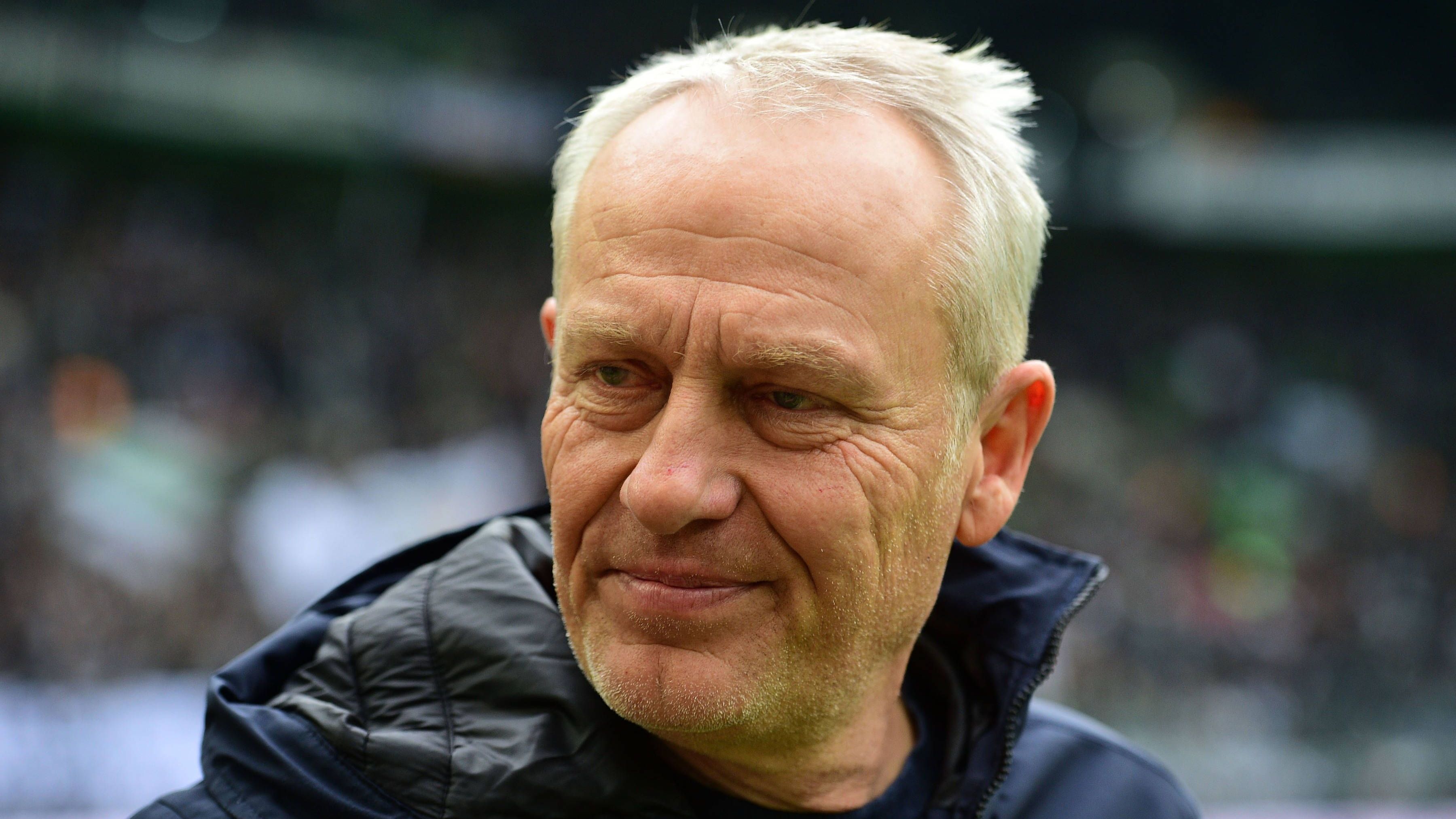 Streich moniert die erste Hälfte: "Zu ängstlich, behäbig und ohne Tempo ...