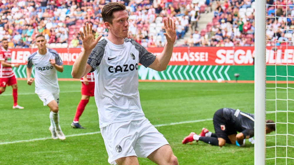 Michael Gregoritsch verdirbt FCA-Auftakt bei Freiburgs Sieg - kicker