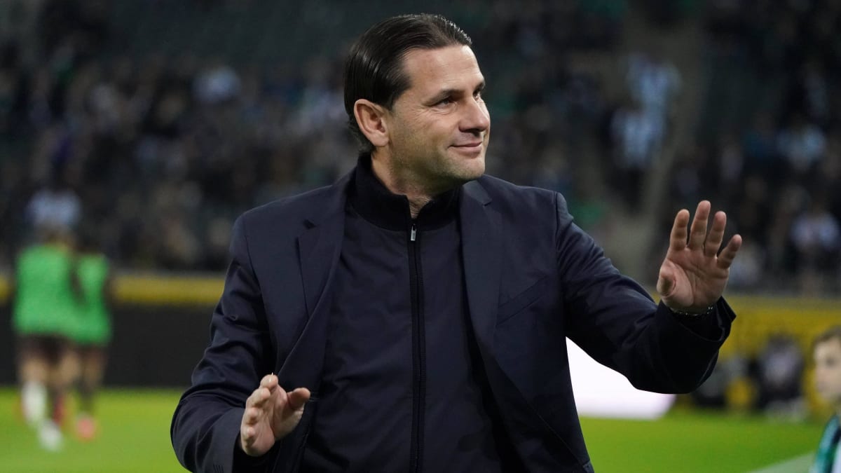 Plea-Vertrag in Gladbach bis 2026 verlängert - kicker