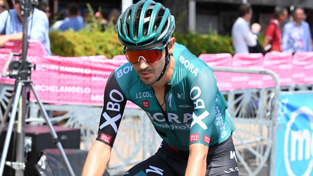 Nach Vuelta-Ausfall: Buchmann im Kader für Deutschland Tour - kicker