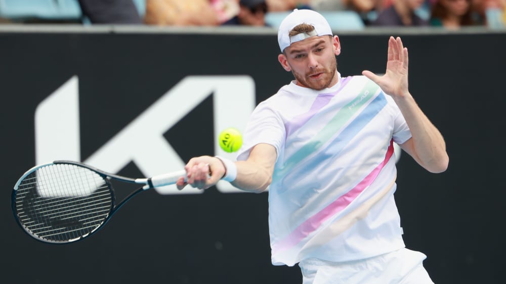 MIt Jerome Kym, Leandro Riedi und Henry Bernet sowie Rebeka Masarova ...