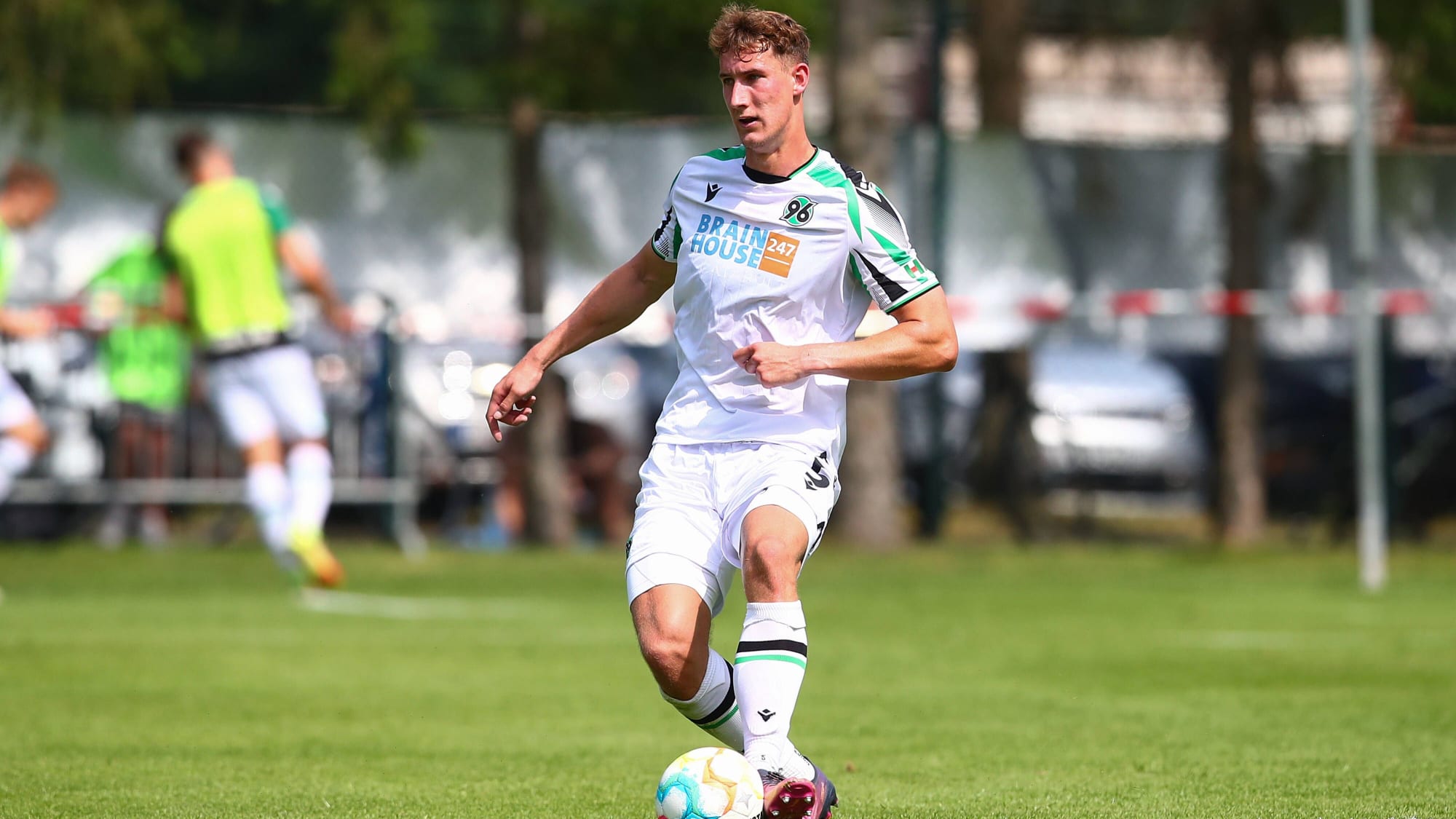 Die Zweitliga-Neuzugänge für die Saison 2022/23 - kicker