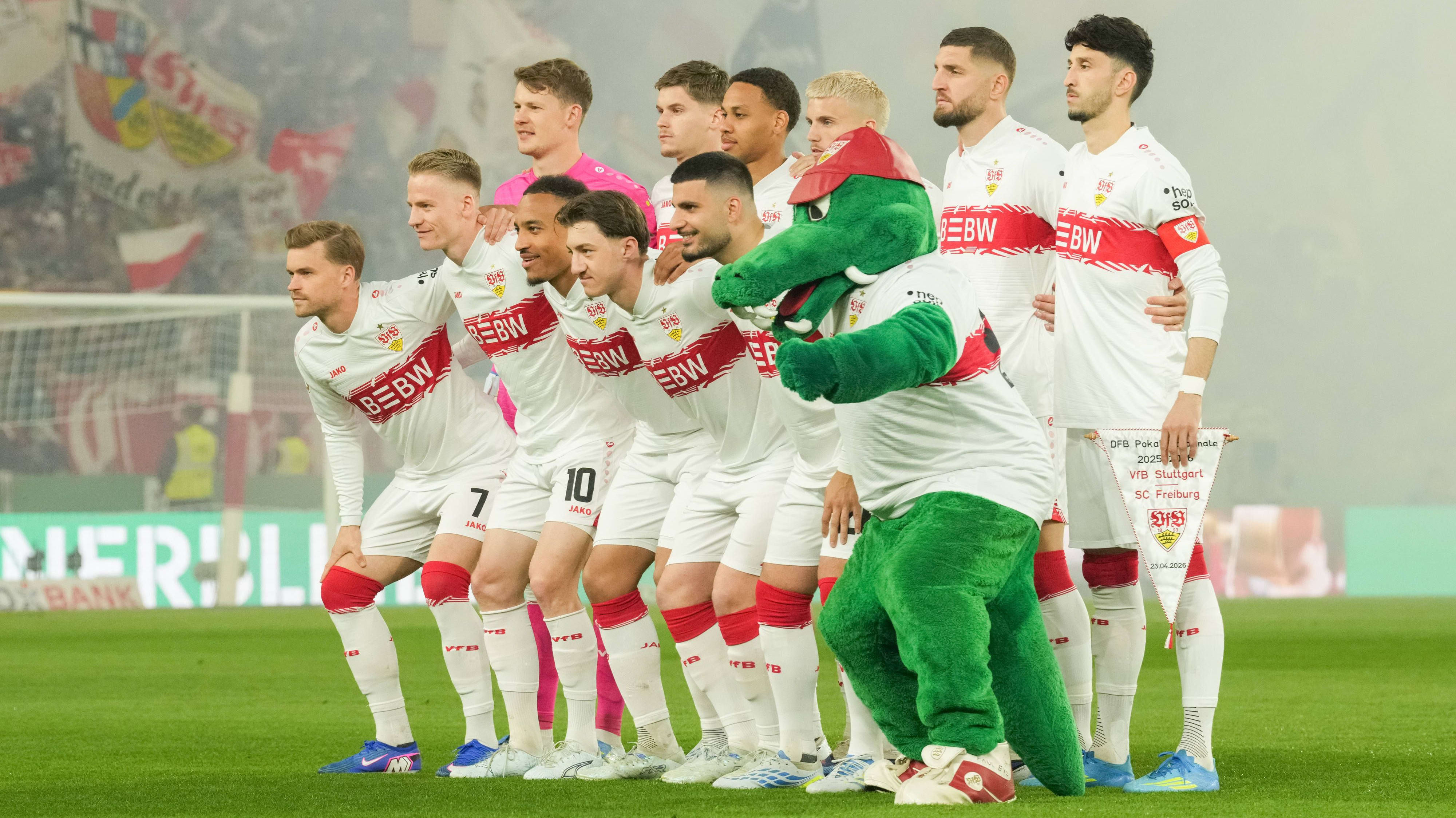 Liveticker | VfB Stuttgart - SC Freiburg 2:1 | Halbfinale | DFB-Pokal ...