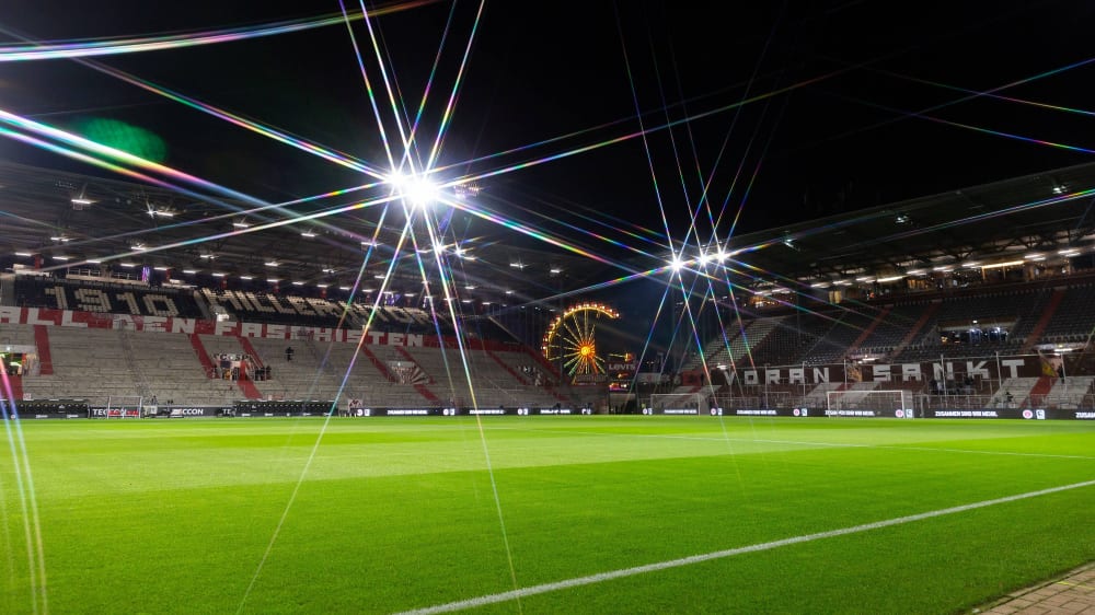 Bilder | FC St. Pauli - Holstein Kiel 3:1 | 12. Spieltag | Bundesliga ...