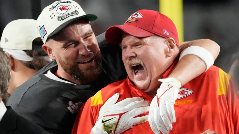 Chiefs feiern Spiegel-Touchdowns - Kelce stimmt Beastie Boys an - kicker