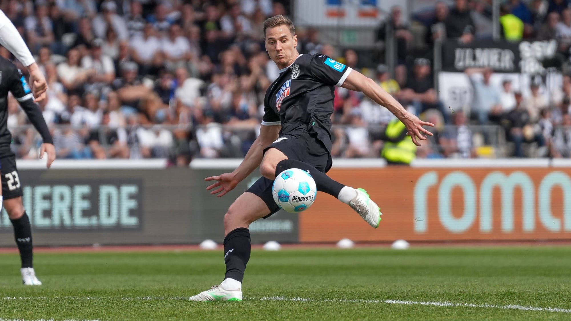 Premiere im Tor: Die kicker-Elf des 30. Spieltags - kicker