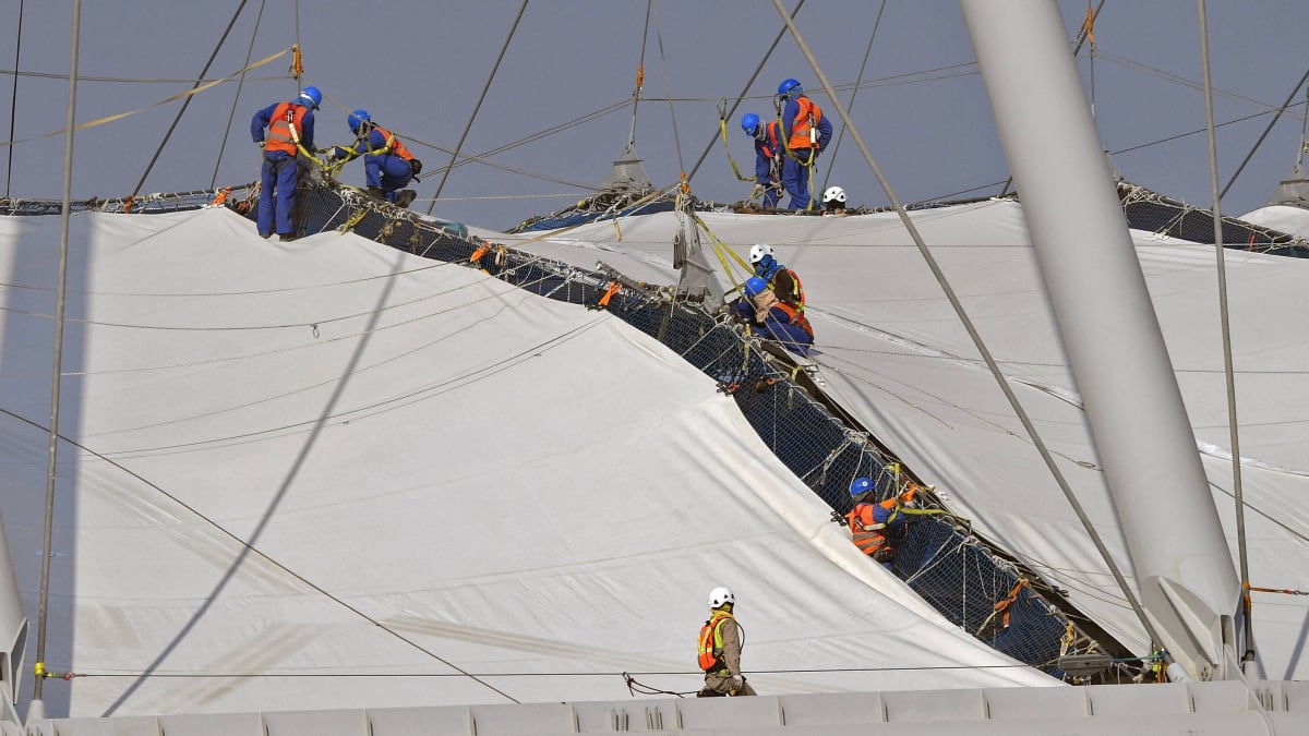 Amnesty International fordert von Katar und FIFA Einrichtung eines ...