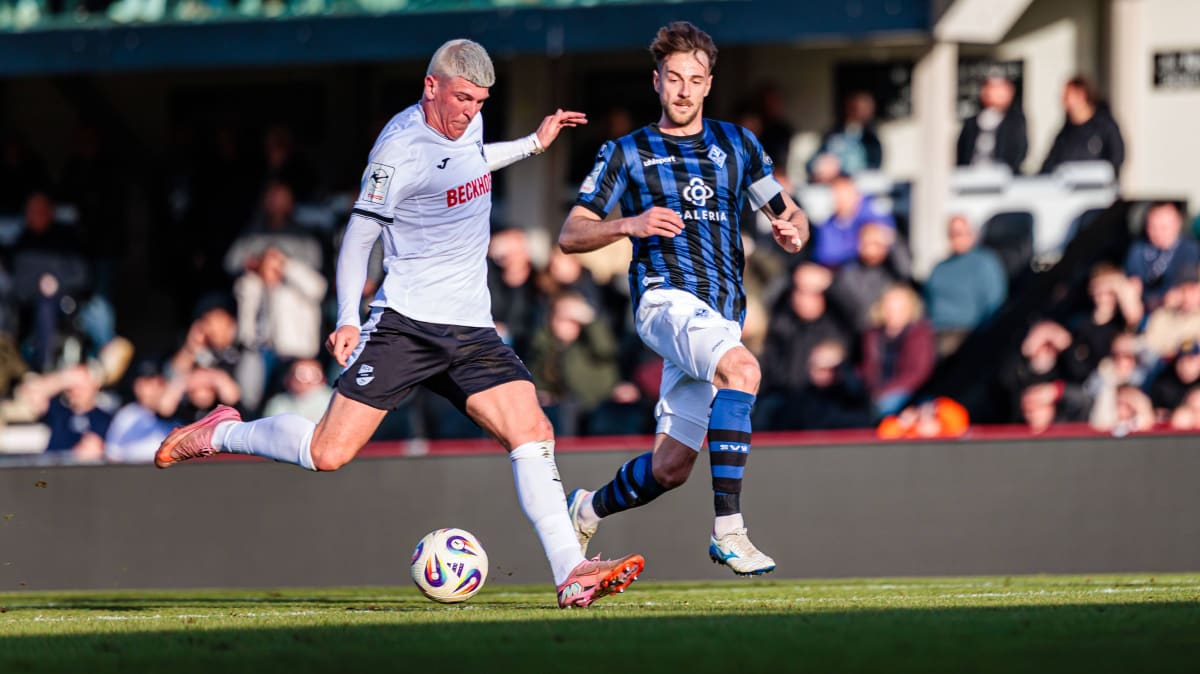 Besio-Hattrick und Taz' Cleverness: Verl stürmt auf Platz 1 - kicker