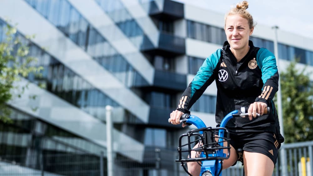 Carolin Simon über DFB-Elf: "Traue uns unfassbar viel zu" - kicker