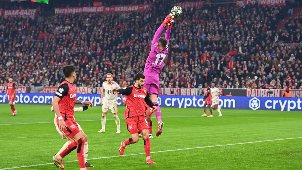 Leverkusen: Lässt Matej Kovars Aussetzer Bayer umdenken? - kicker