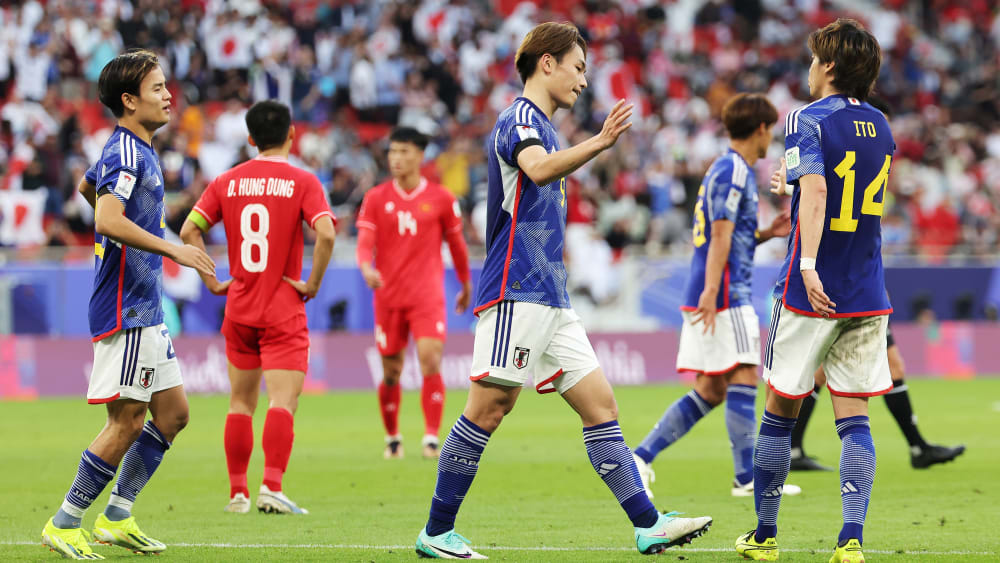 Fünf Tore in Hälfte eins: Japan gelingt Auftaktsieg gegen Vietnam - kicker