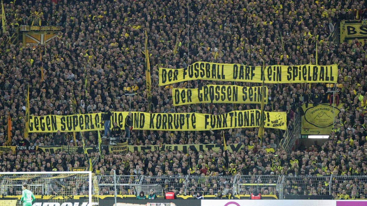 Unter-25-Jährige befürworten Super League - kicker