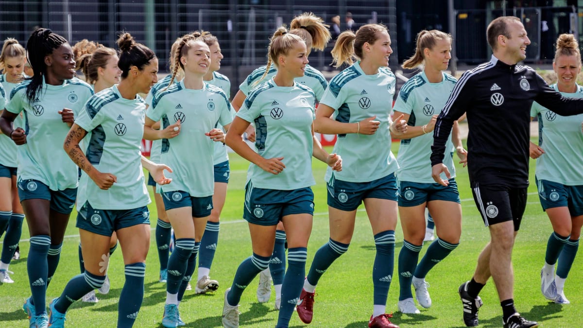Auch In Zukunft Niedrigere Prämien Für Die Dfb Frauen Kicker