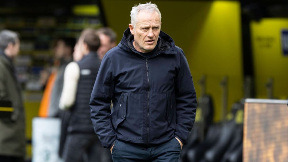 Streich: "Wenn du die Hand ins Gesicht kriegst, kannst du stehen ...