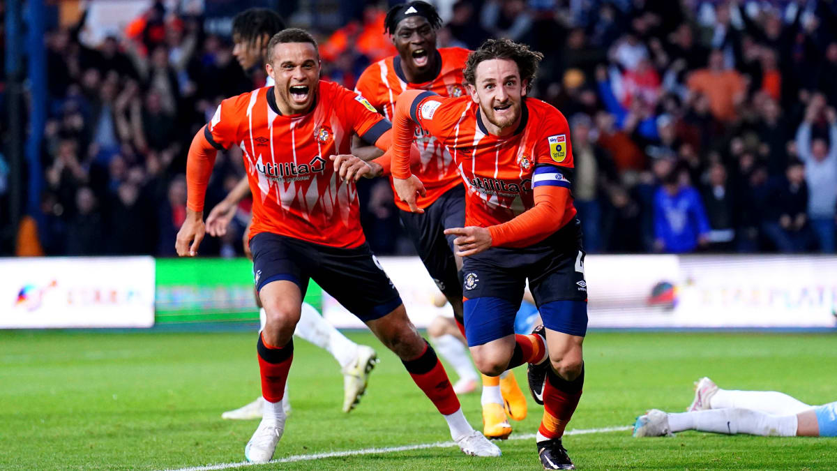 Luton zieht gegen Sunderland ins Finale ein - kicker