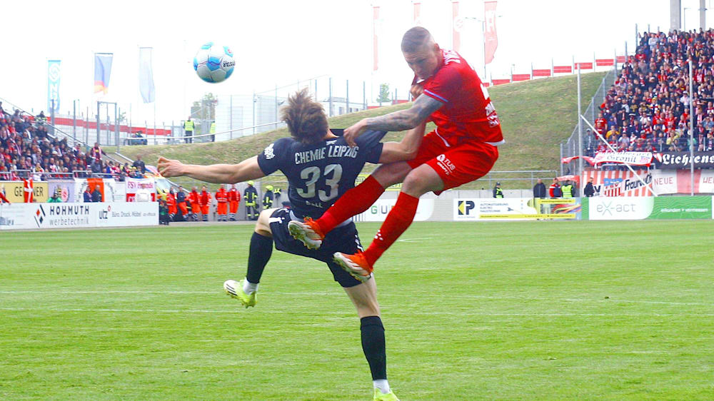 Zimmermann schießt Zwickau gegen Chemie zum Sieg - kicker