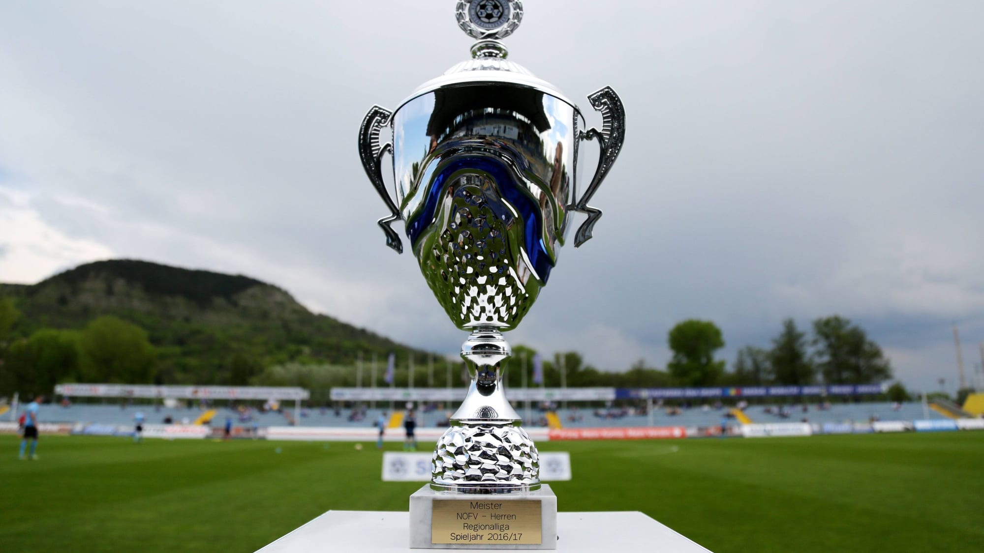 Meister der Regionalliga Nordost: Viktoria und Cottbus knacken RB ...