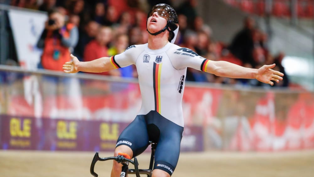 Bahnrad-EM: Sprint-Frauen und Teutenberg sorgen für Gold-Auftakt - kicker