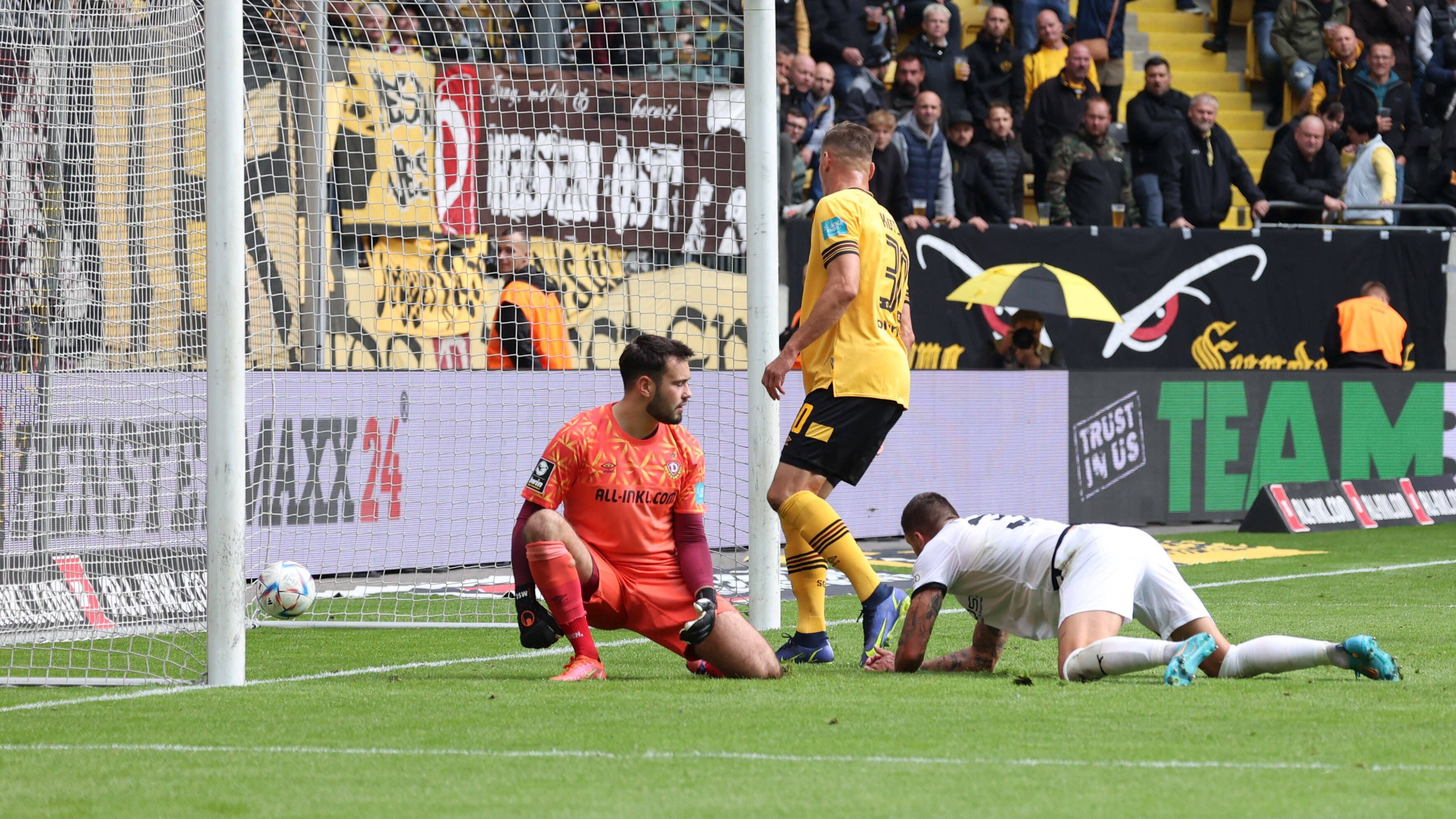 Liveticker | Dynamo Dresden - FC Ingolstadt 04 1:1 | 9. Spieltag | 3 ...