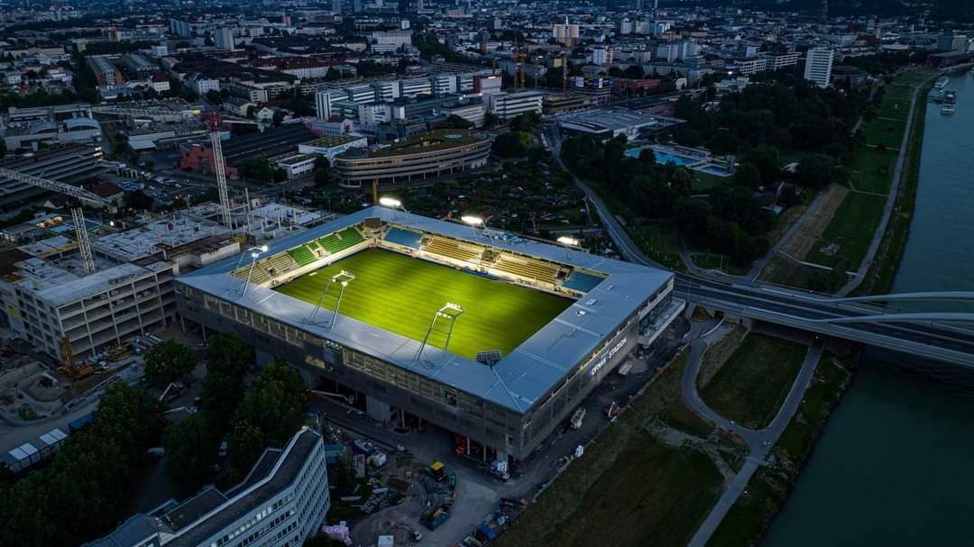 Donauparkstadion: Blau-Weiß Linz präsentiert sein Schmuckkästchen - kicker