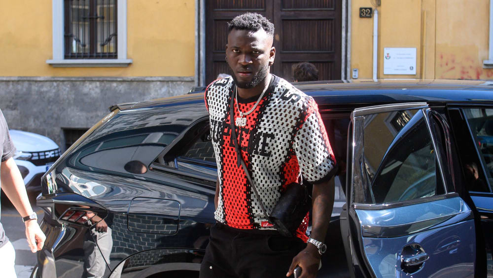 Zusätzliche Tests: Boniface-Leihe zu Milan in der Schwebe - kicker