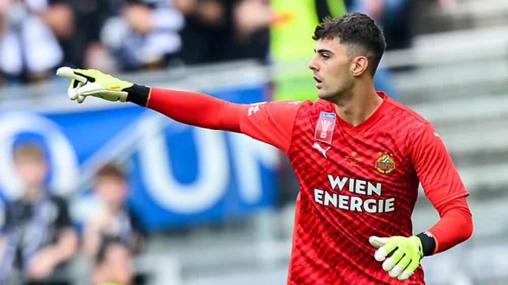Nach obszöner Geste: Rapid-Tormann Hedl von Bundesliga angezeigt - kicker