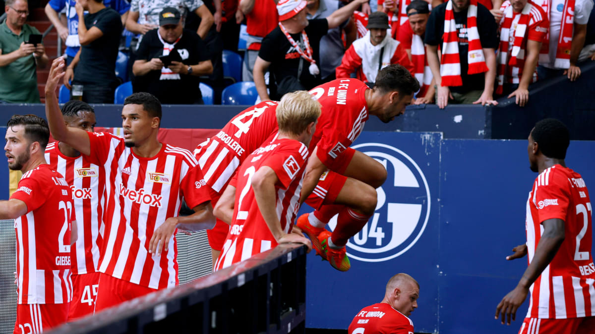 Union Berlin Receives Fair Play Prize 2022/23 for Helping Injured ...