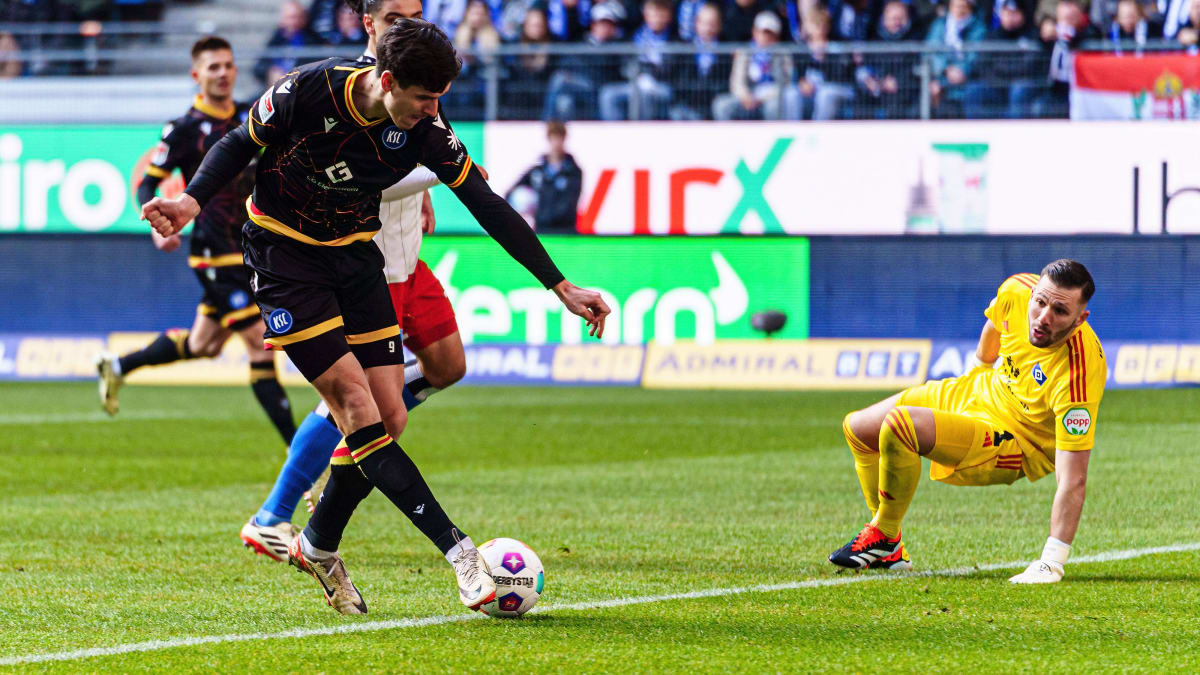 Blitzstarts und Doppelpack: HSV unterliegt KSC 3:4 - kicker