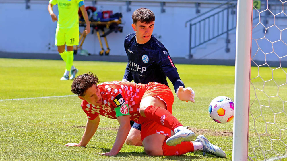 Schwache Stuttgarter: Mainz II feiert wichtigen Sieg - kicker
