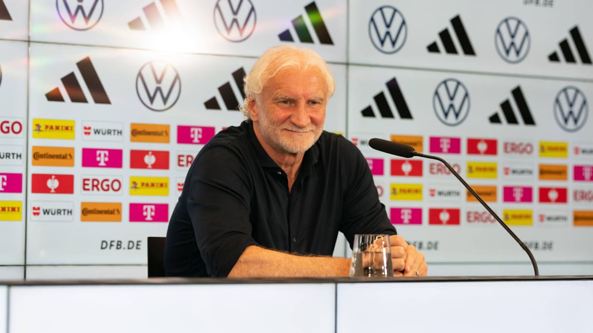 Völler von Wolf beeindruckt: "Immer über den Tellerrand hinaus geschaut ...