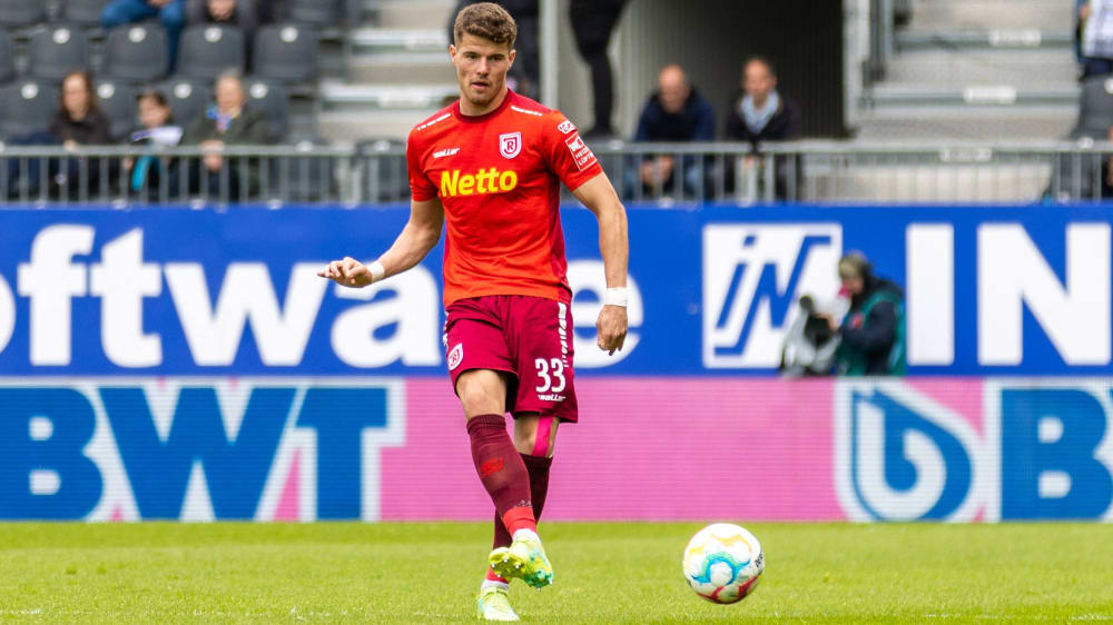 Kaiserslautern verpflichtet Elvedi von Absteiger Regensburg - kicker
