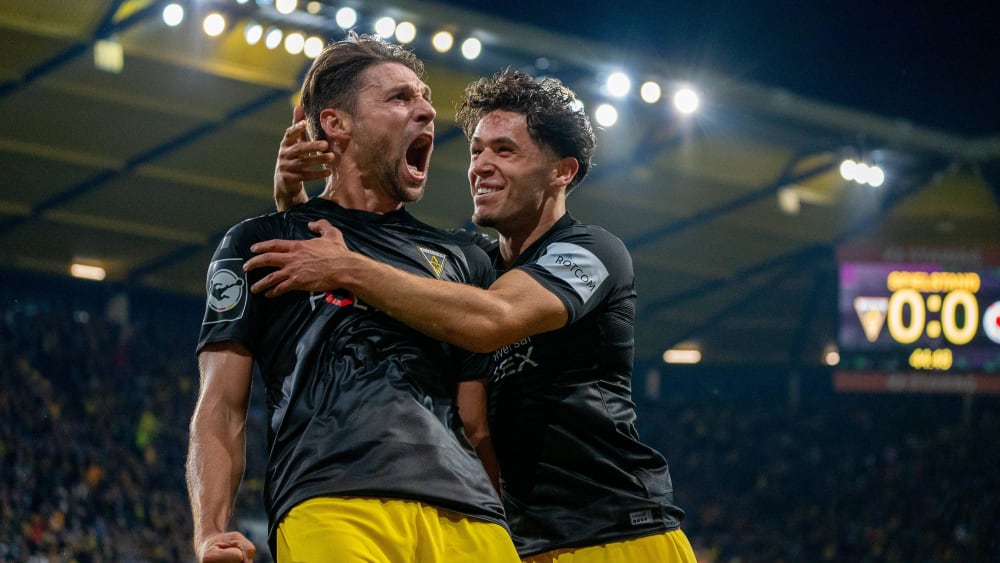 1:0 gegen Viktoria Köln: Erster Heimsieg für Alemannia Aachen - kicker