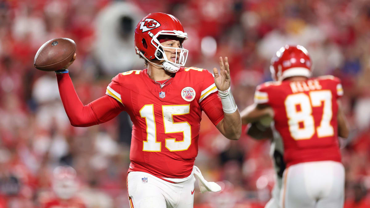 Likely hauchdünn im Aus: Chiefs gewinnen NFL-Auftakt gegen Ravens - kicker