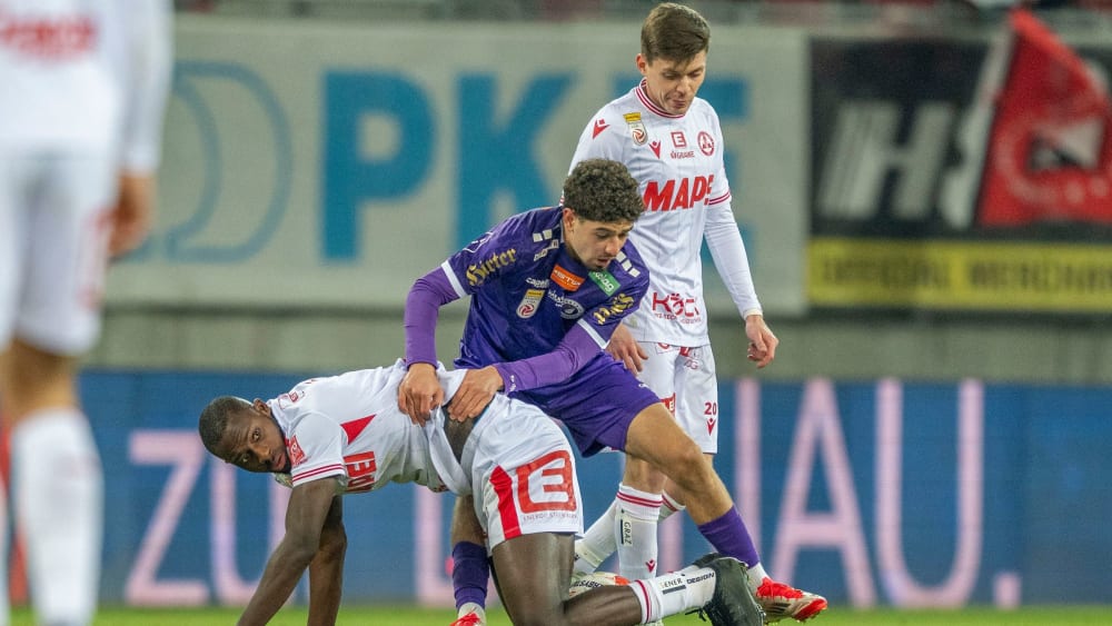 Bobzien räumt per Elfer-Doppelpack den GAK weg - kicker