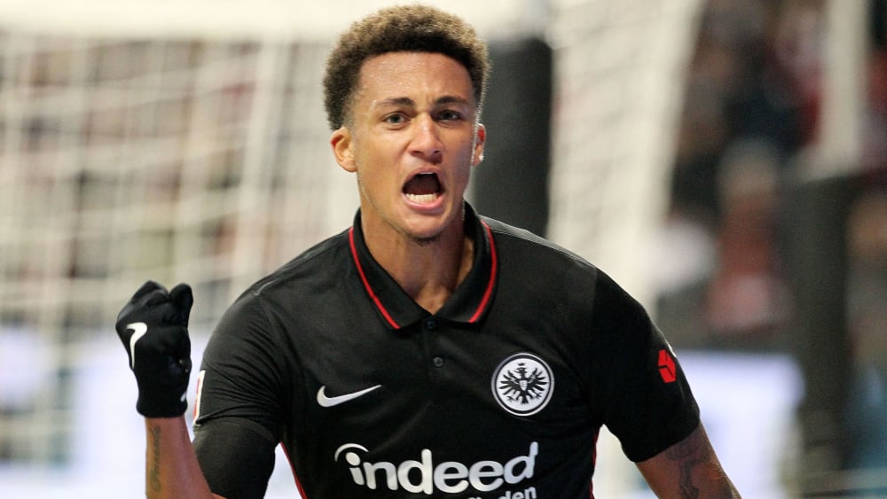 "Feste Größe geworden": Tuta verlängert bei Eintracht Frankfurt - kicker