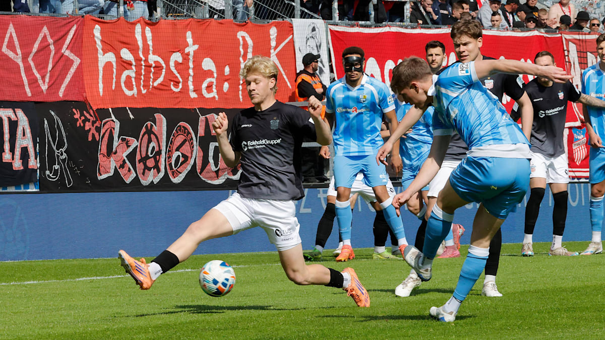 Chemnitz bejubelt späten Derbysieg gegen Zwickau - kicker