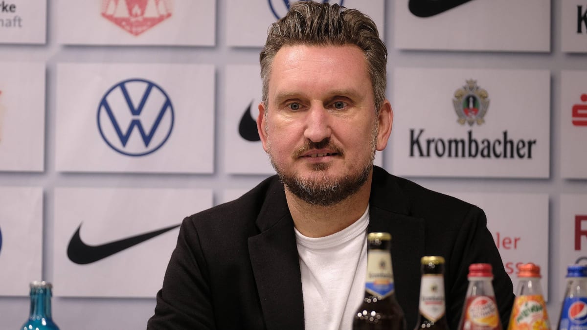 Von der Tafel ans Spielfeld: Kiene übernimmt in Kassel - kicker