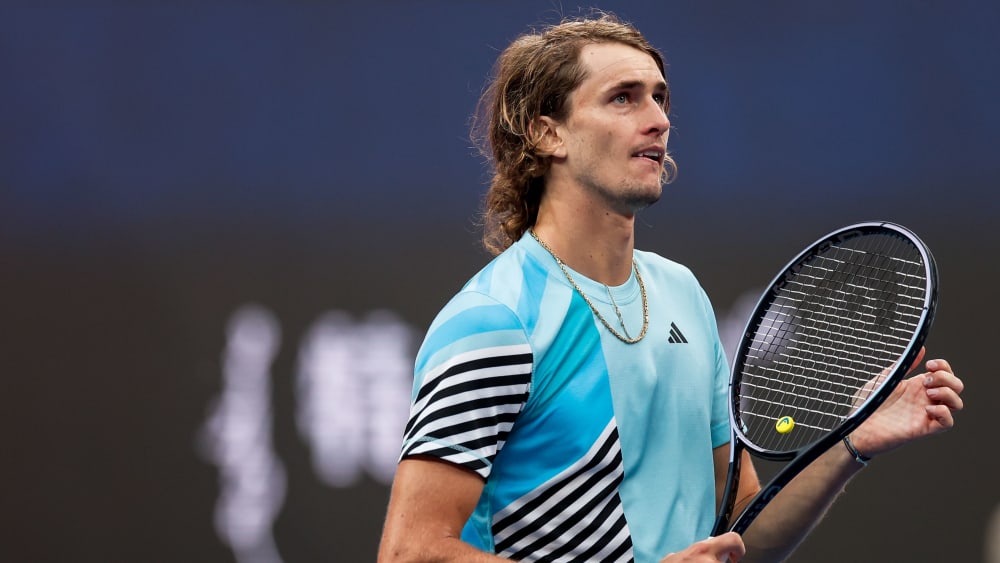 Zverev scheitert im Halbfinale an Medvedev - Sinner bezwingt Alcaraz - kicker