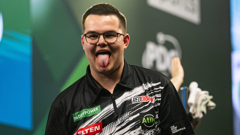 Van Veen im Finale der Darts-WM: "Ich kann jeden mit meiner Doppelquote ...