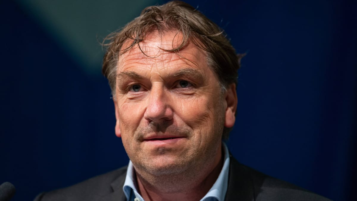 HSV: Wüstefeld schlägt Alarm und kündigt Neuverschuldung an - kicker