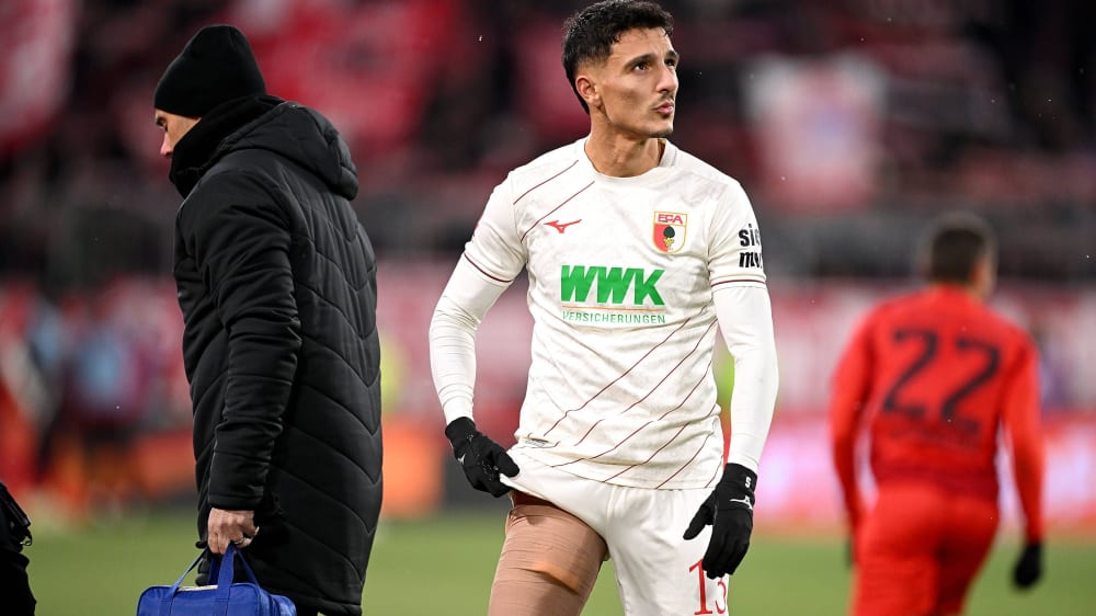 FC Augsburg: Giannoulis muss vorerst aussetzen - kicker