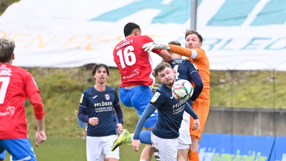 Wiedenbrücker Coup: Wuppertal verzweifelt an Hölscher - kicker