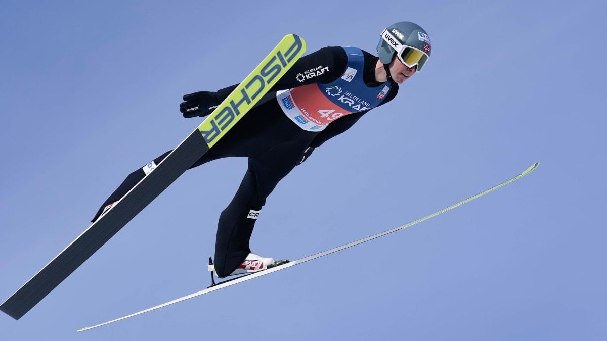 Riiber fliegt 240 Meter - Diskussionen über Rekord - kicker