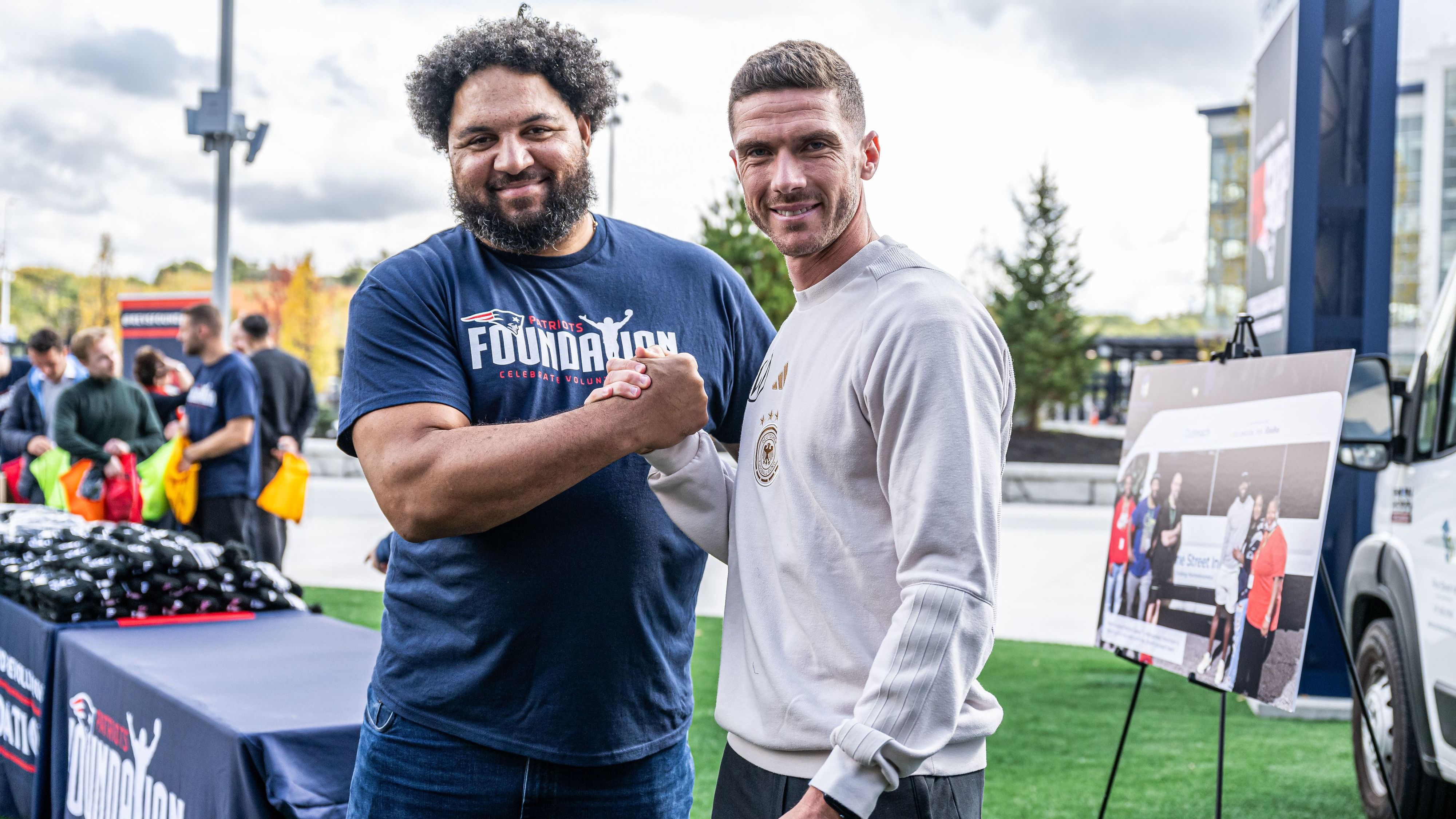 Sam und Systemabsturz: Drei besondere USA-Reisen des DFB - kicker